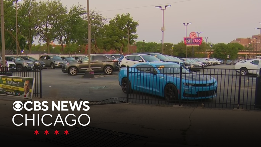 Car windows damaged during dealership break-in on Chicago's South Side ...