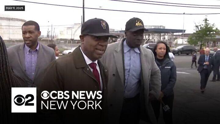 Newark Mayor Ras Baraka sues over ICE arrest outside Delaney Hall ...