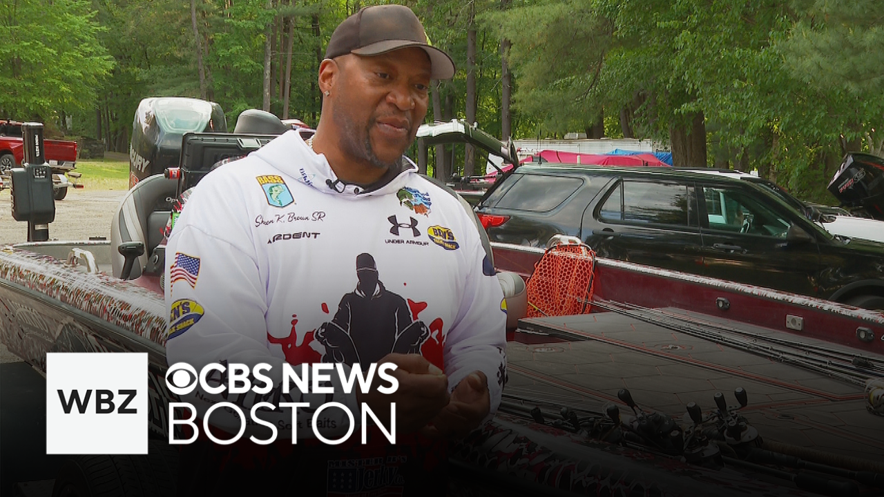 Man accused of hurling rocks, racial slurs at father and daughter ...