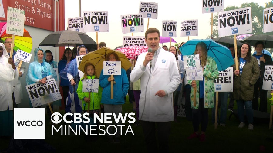 Allina Health doctors, PAs hold first-ever union picket, ask for better ...