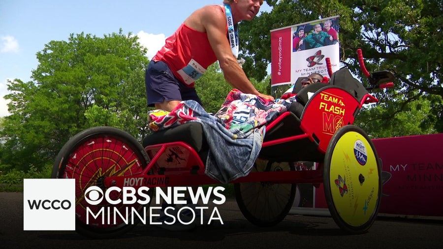 Woodbury runner with cerebral palsy gifted customized running chair ...