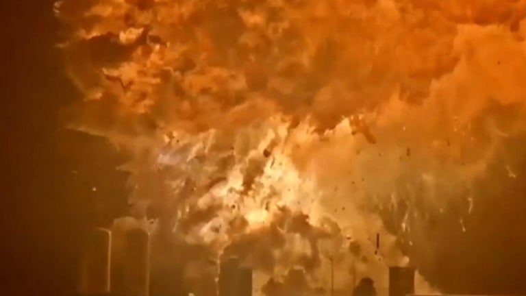 SpaceX Starship upper stage explodes during countdown to engine test ...