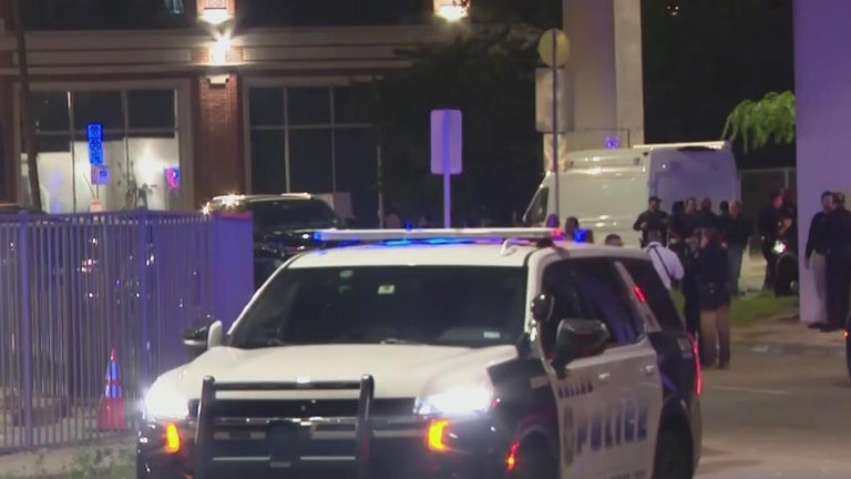 Dallas police detail events after Deep Ellum shooting that left one ...