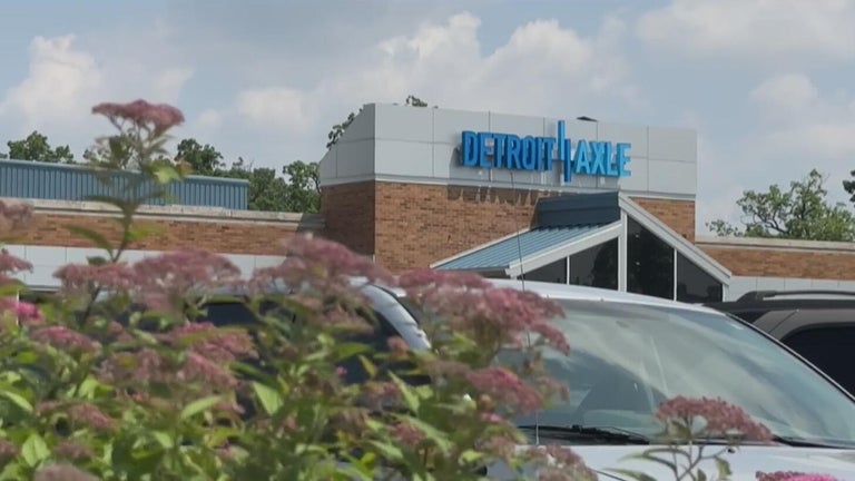 Detroit Axle to close Ferndale warehouse, lay off 102 employees - CBS ...
