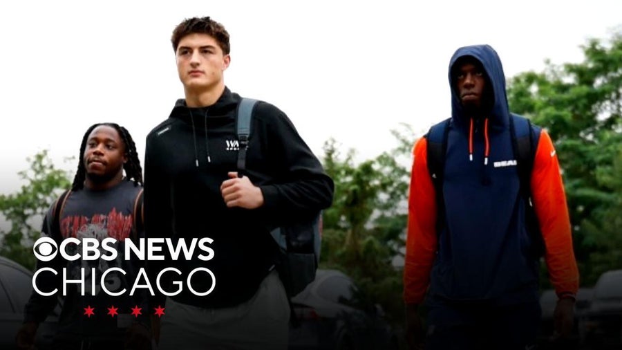 Bears' full squad arrives at Halas Hall ahead of training camp - CBS ...