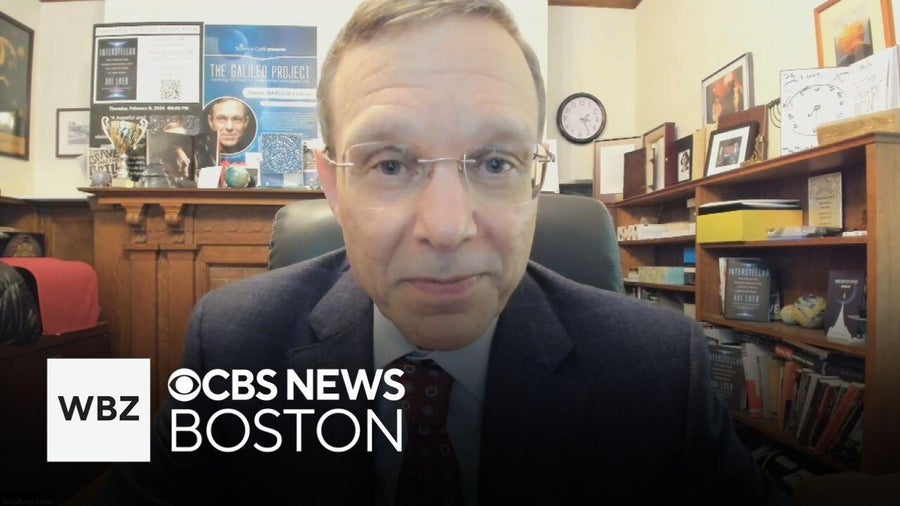 Harvard scientist believes interstellar comet could be alien craft: "We ...