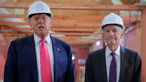 Federal Reserve holds its benchmark rate steady at today's FOMC meeting ...