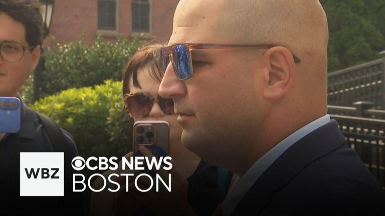 Fired Karen Read investigator Michael Proctor heckled outside Dedham ...