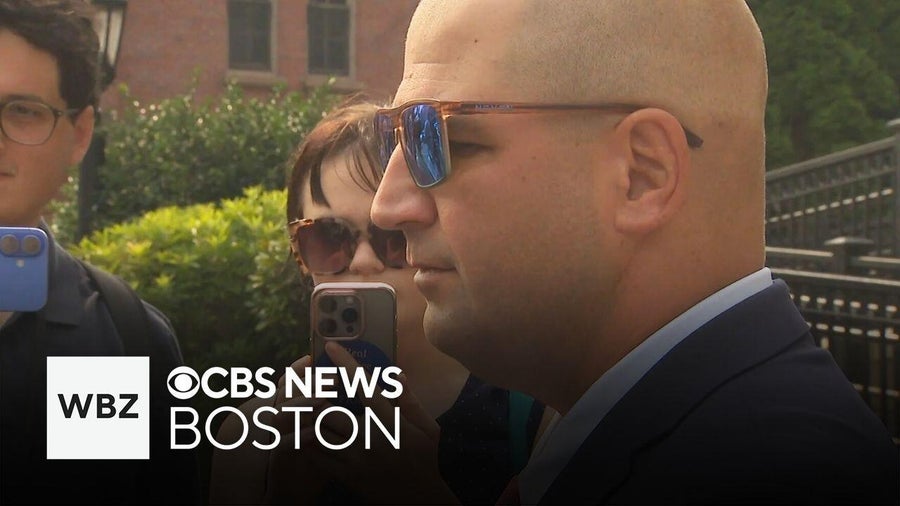 Fired Karen Read investigator Michael Proctor heckled outside Dedham ...