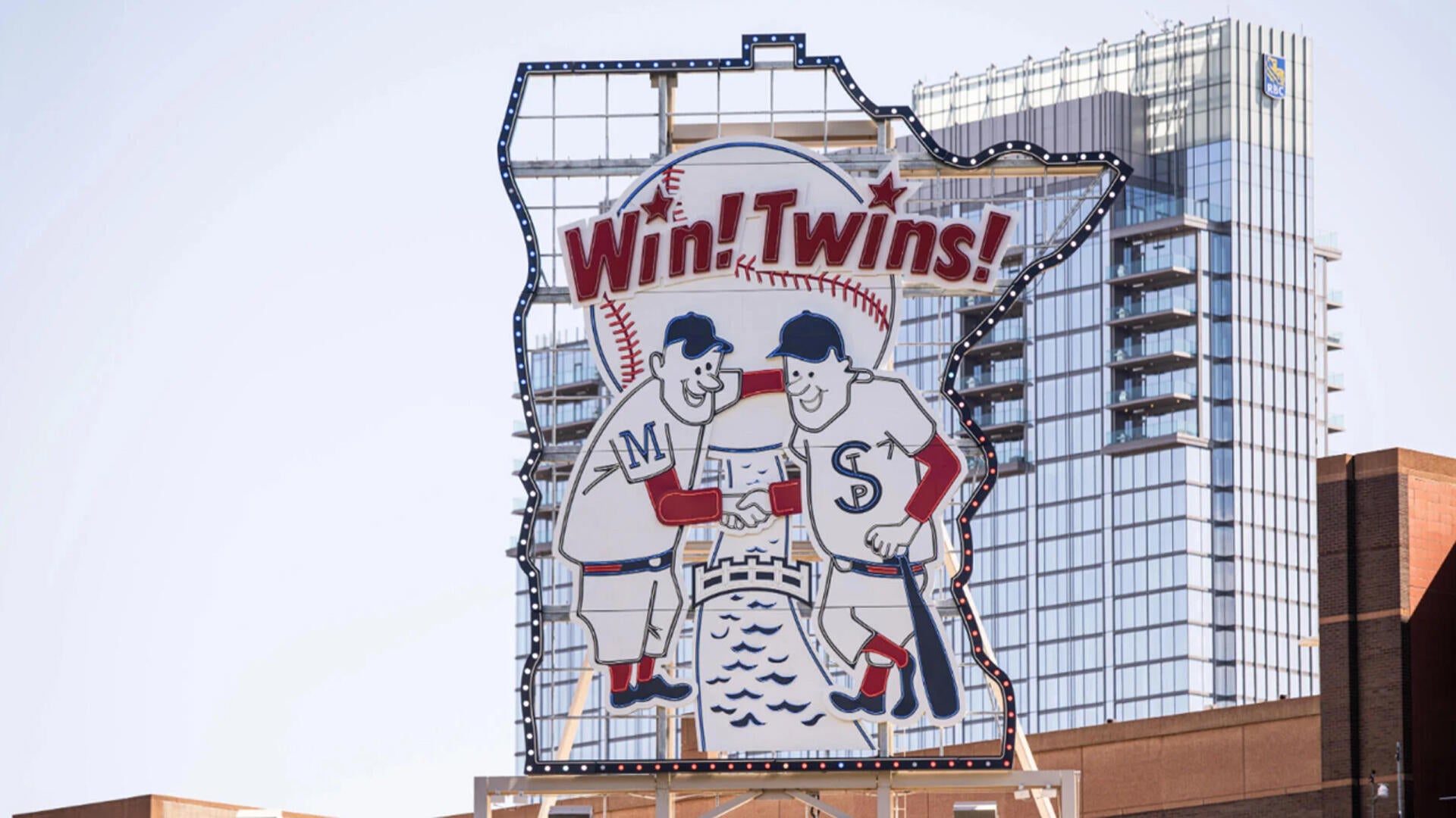Pohlad family says it will keep Minnesota Twins after exploring sale ...
