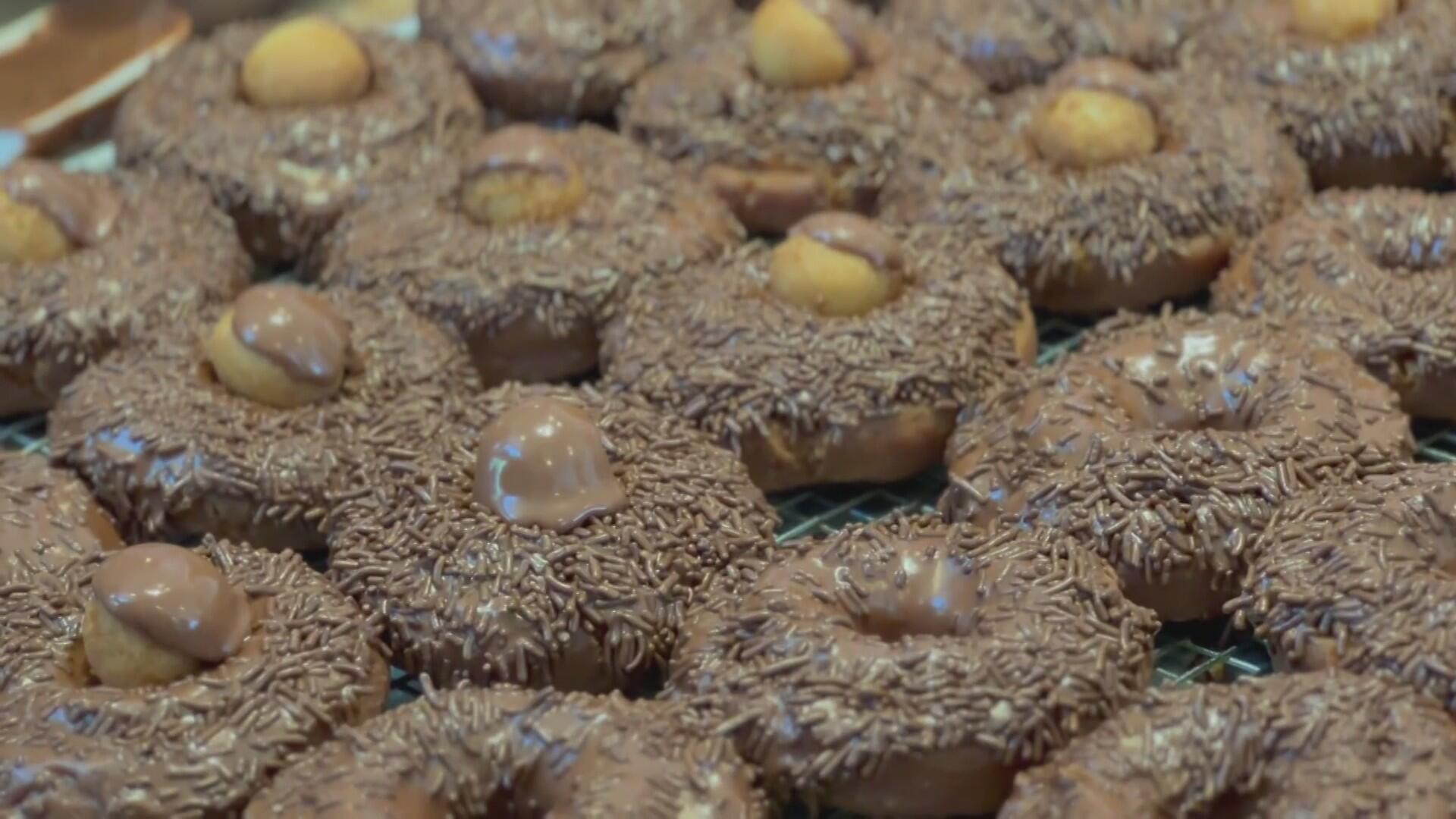Beloved Denver doughnut shop "Pandemic Donuts" to close its doors - CBS ...