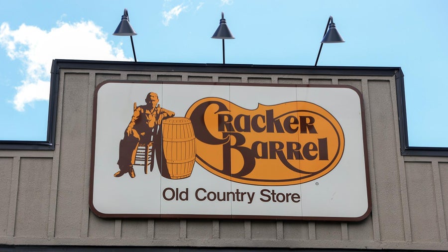 Cracker Barrel to return to its old logo after backlash - CBS News
