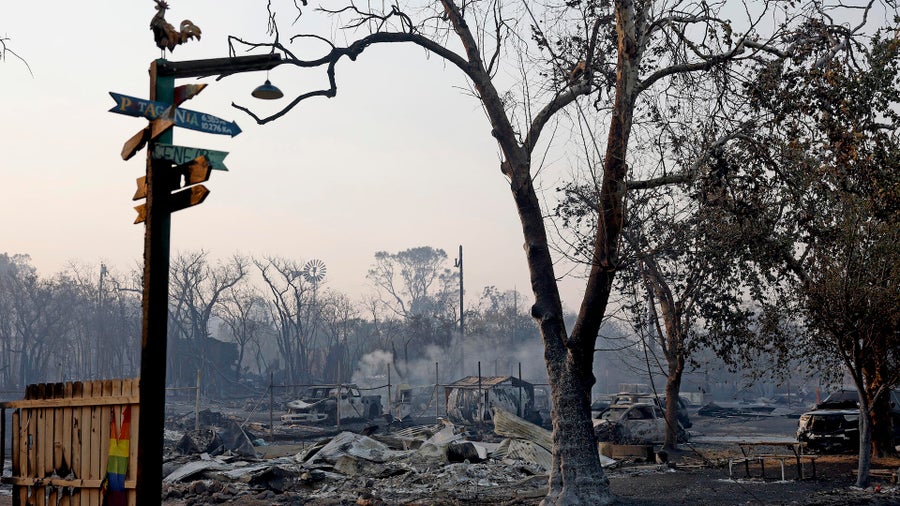 Photos show wildfire burning through historic California Gold Rush town ...