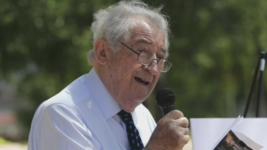 David Schaecter, Holocaust survivor and founder of Miami Beach ...