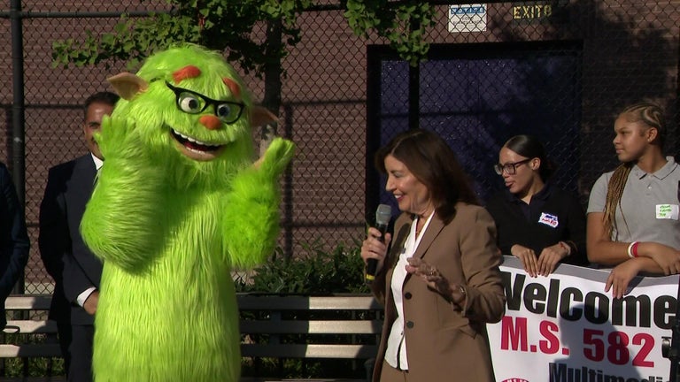 Meet Frankie Focus, New York's new school cellphone ban mascot - CBS ...