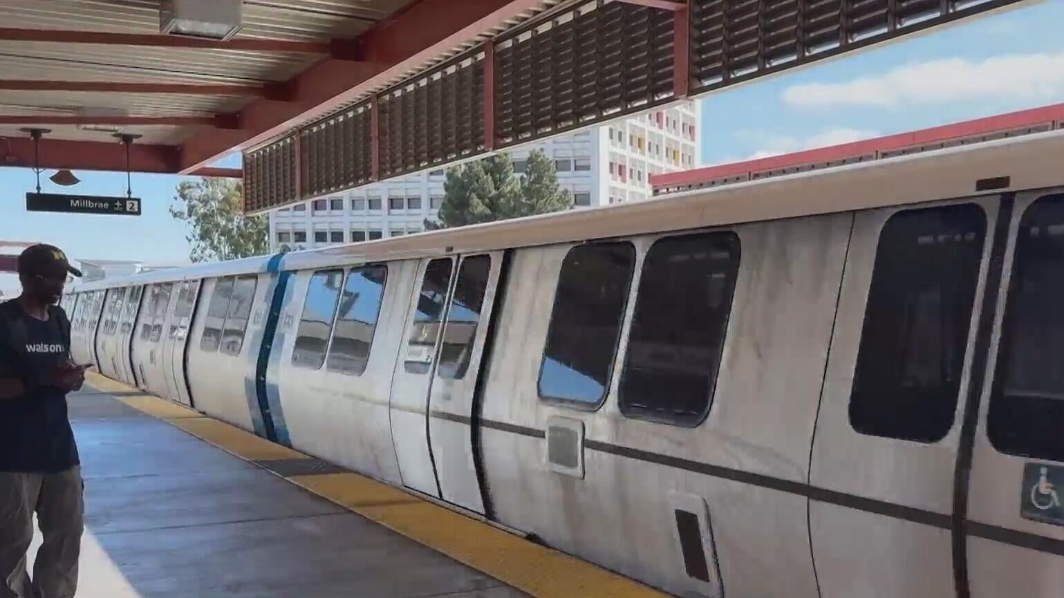 BART resumes full service after computer issues led to system shutdown - CBS San Francisco