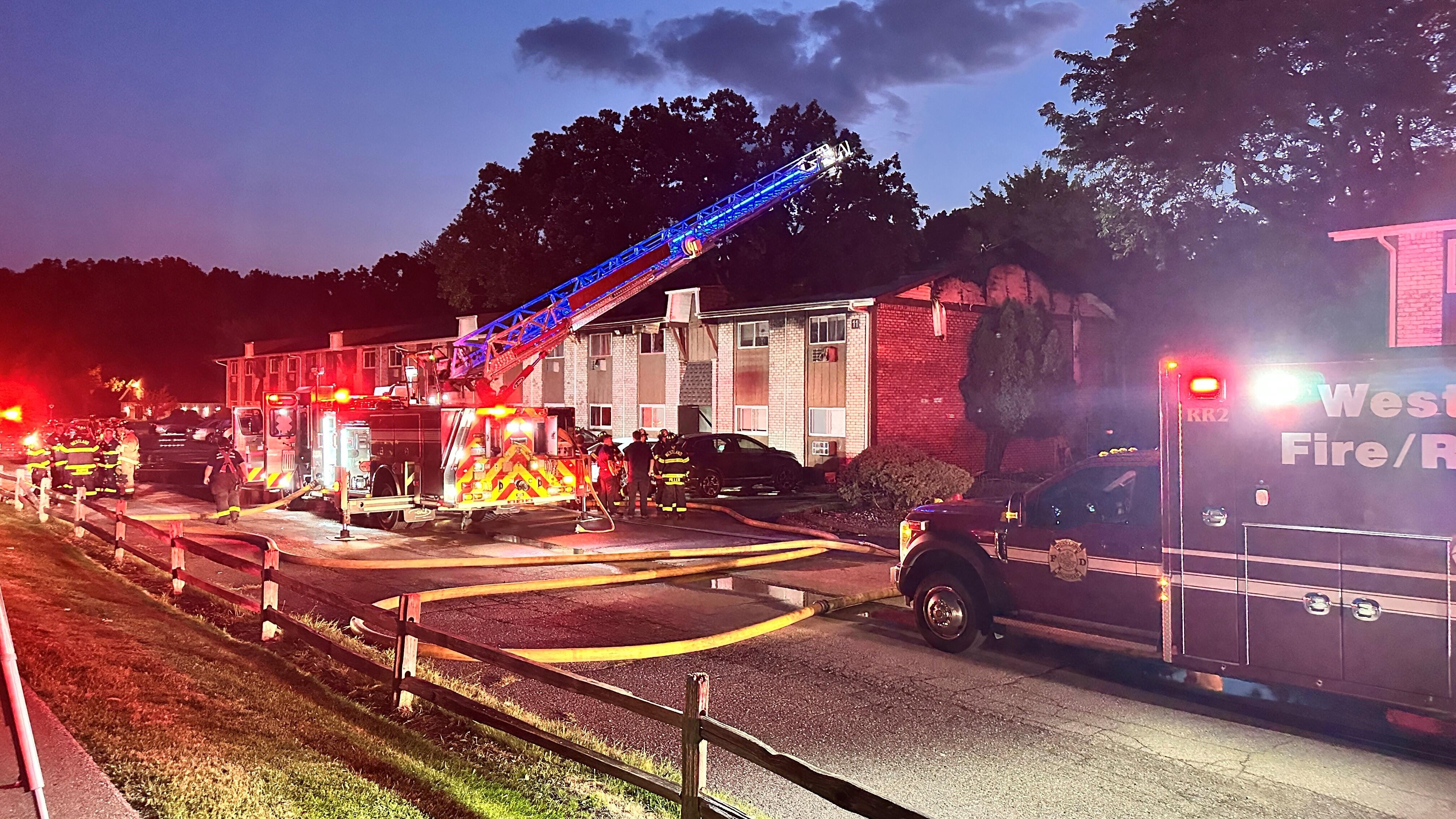 Fire damages 8 units at Westland condominium complex - CBS Detroit