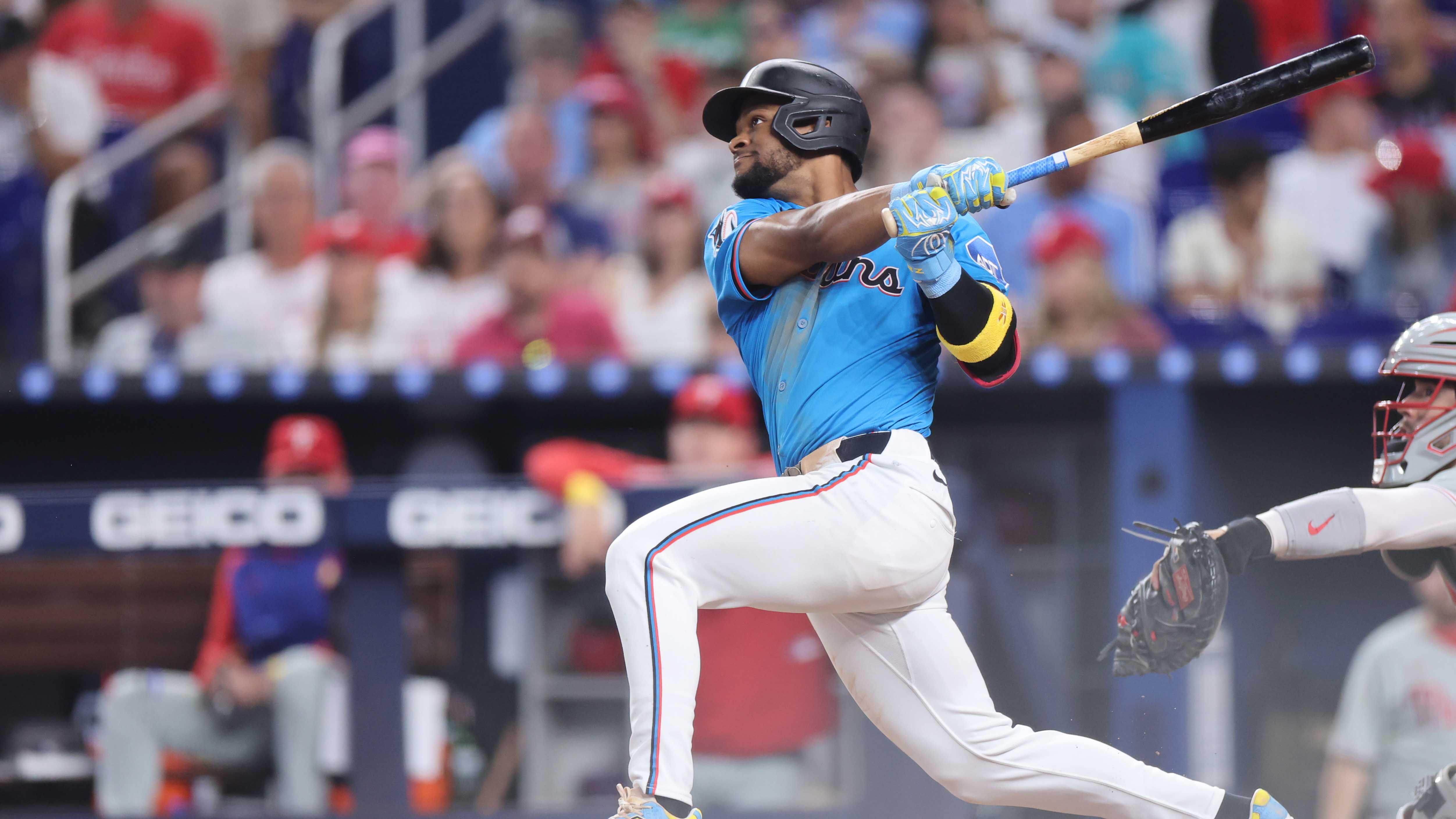Otto López powers Miami Marlins with two homers in 5-4 win over Philadelphia Phillies to snap ...
