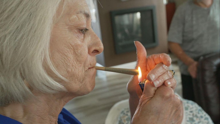 Why more seniors are turning to cannabis use - CBS News