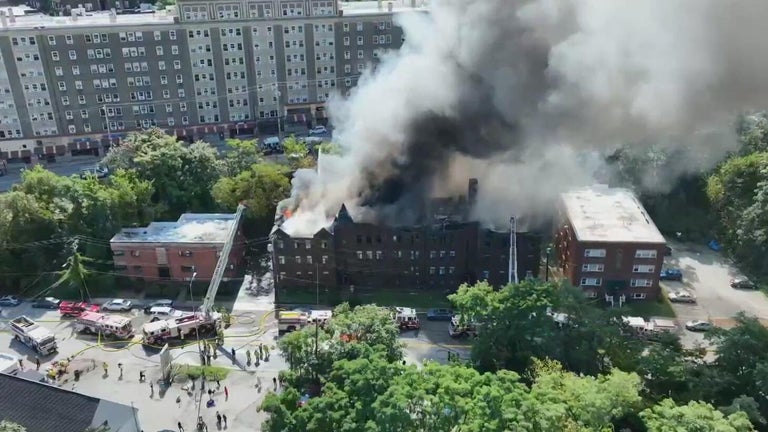 Photos show massive fire at apartment building in Pittsburgh's Squirrel ...