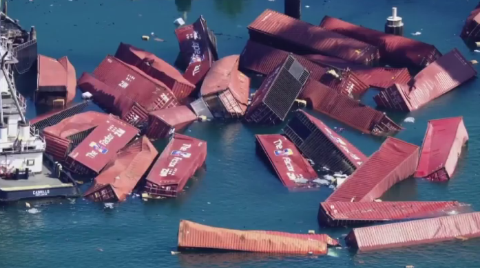 Investigation into cause of Port of Long Beach cargo container spill ...
