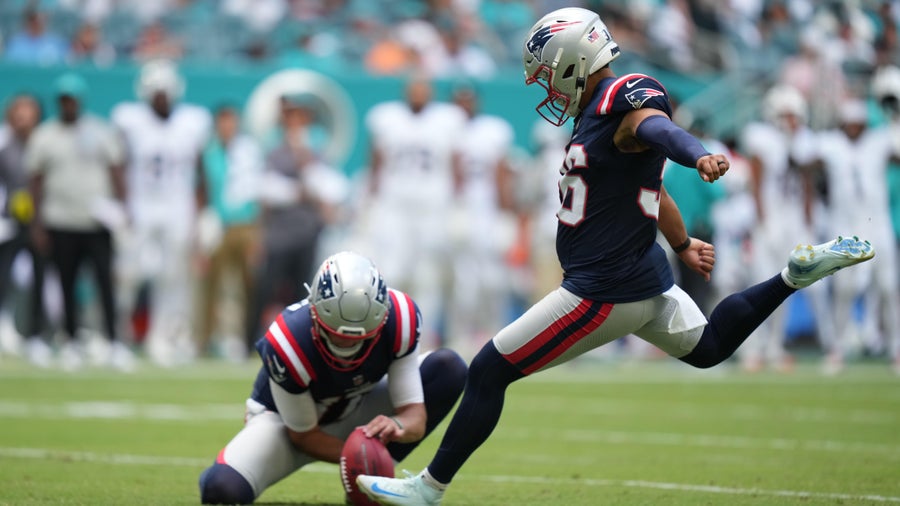 Mike Vrabel expressed confidence in Andy Borregales after Patriots ...