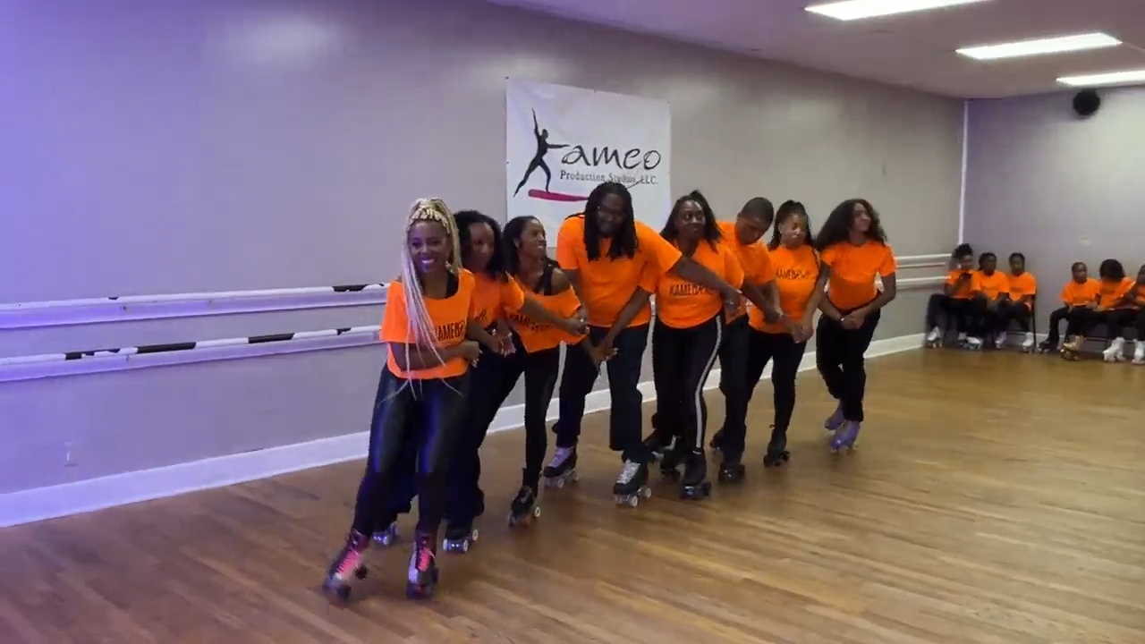 Atlanta choreographer keeping city's roller skating culture alive - CBS ...