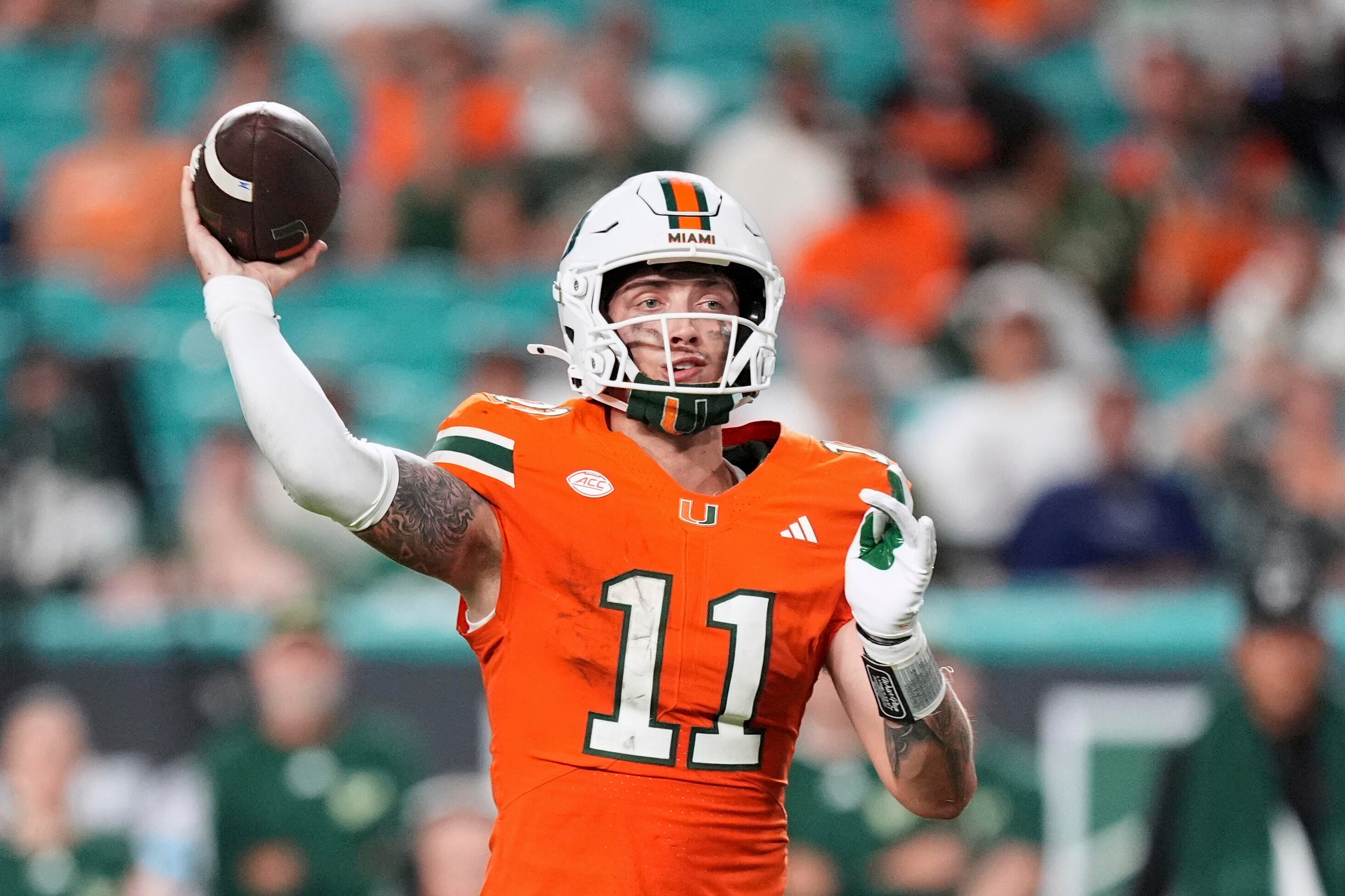 No. 4 Miami's Carson Beck has faced Florida multiple times. He's now ...
