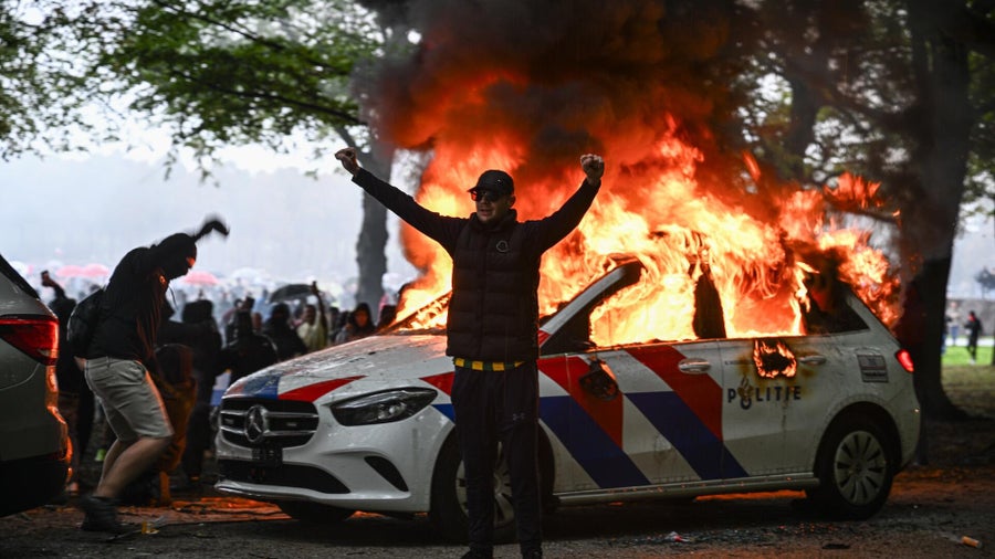 Violence erupts at right-wing demonstration in the Netherlands ahead of ...
