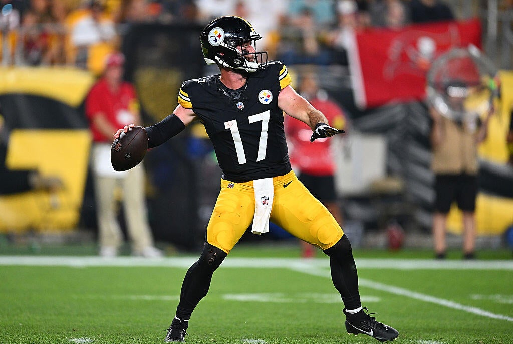 Steelers quarterback Skylar Thompson reportedly jumped and robbed in ...