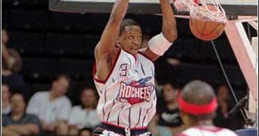 Francis Lifts Rockets By Clips - CBS News