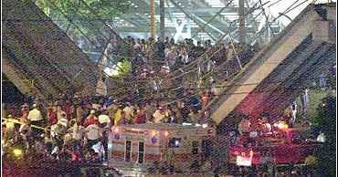 Chemical Corroded Walkway Beams - CBS News