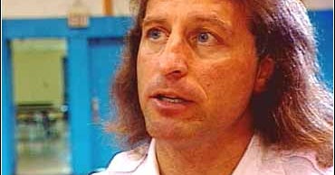 Afterward A Paramedic Works Alone - CBS News