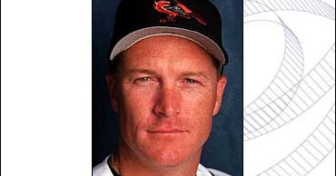 Cards Deal For Closer Timlin - CBS News