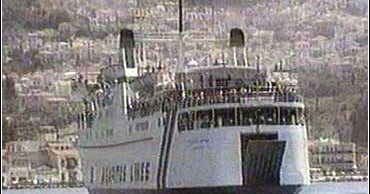 Americans Survive 2 Sinkings In Greece - CBS News