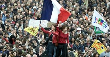 Chirac Is Mightier Than Le Pen - CBS News