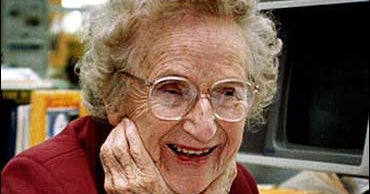 'Nancy Drew' Creator Dies - CBS News