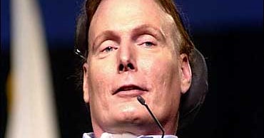 Christopher Reeve Breathing Easier - CBS News