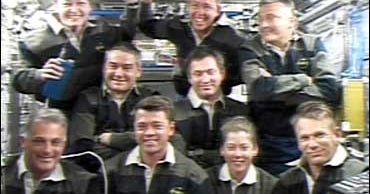 Atlantis Packs Up, Heads Home - CBS News