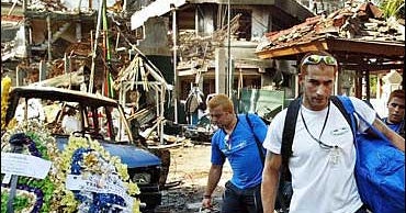 Bali Blast Key Player Denies Role - CBS News