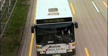 German Police End Bus Hijack Drama - CBS News