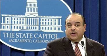 Clinton Goes To Bat For Davis - CBS News