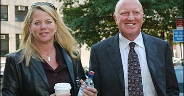 Tyco Jurors See Ex-CEO's NY Pad - CBS News