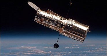 NASA Chief Offers Hubble Hope - CBS News