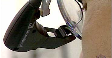 Goggles Give Docs All-Seeing Power - CBS News