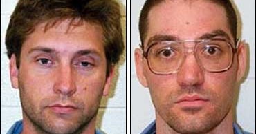 One Of Two Escaped Convicts Caught - CBS News