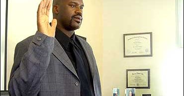 Officer Shaq - CBS News