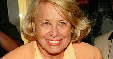 Liz Smith, longtime NYC gossip columnist who chronicled Trump divorce ...