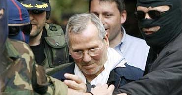 Italy Arrests Top Mafia Boss - CBS News