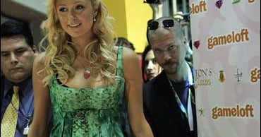 Paris Unveils Her Own Video Game - CBS News